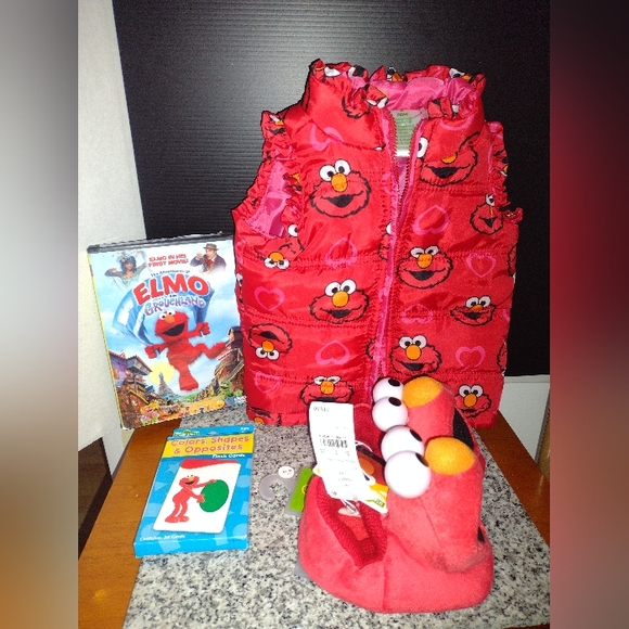 Sesame Street Elmo | Shoes | Elmo Slippers 34 Dvd Flashcard | Poshmark